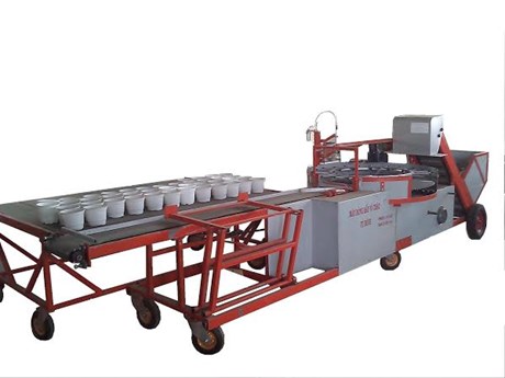 MÁY ĐÓNG ĐẤT VÔ CHẬU | Máy gặt lúa kubota, máy cày nhật, máy kéo nhật ...