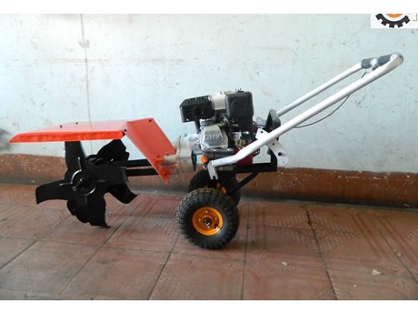 Máy đào bồn cà phê | Máy gặt lúa kubota, máy cày nhật, máy kéo nhật ...